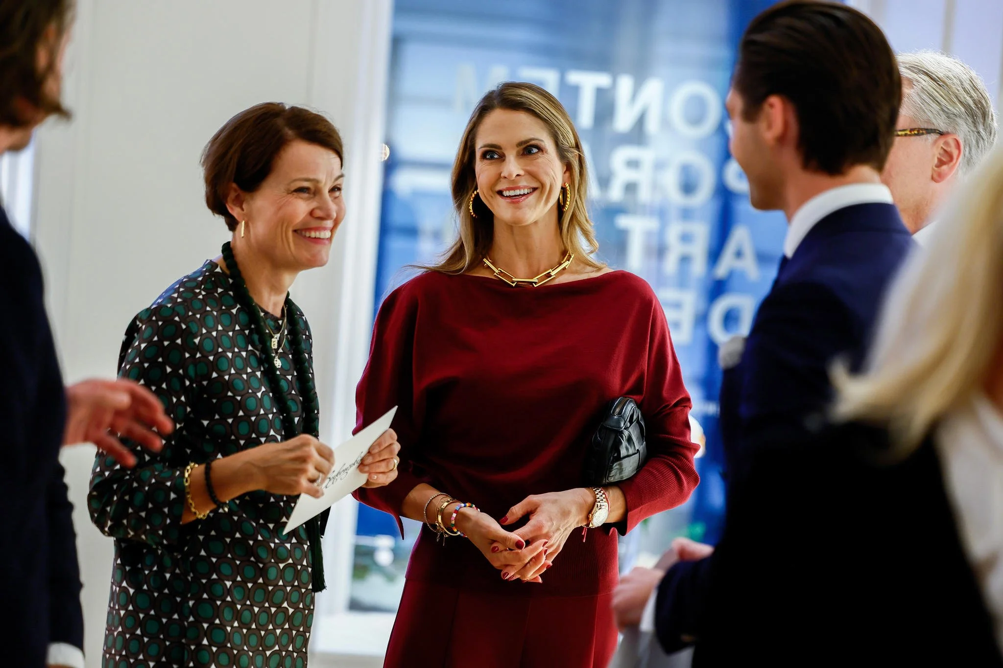 Princess Madeleine Attends Charity Auction Preview — Royal Portraits ...