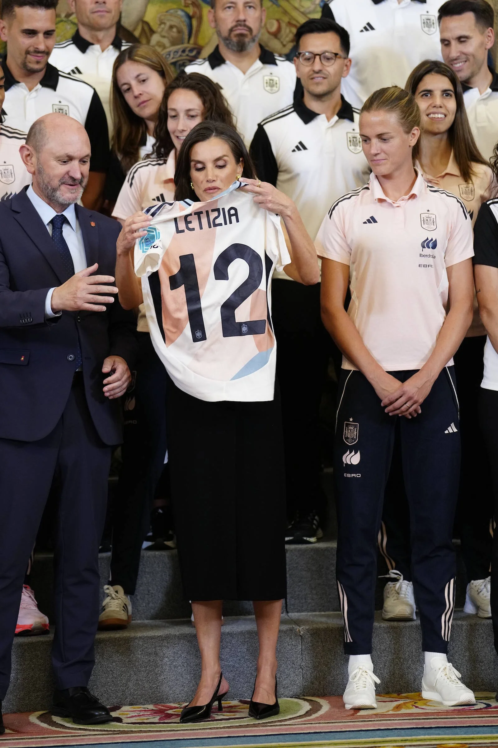 Queen Letizia Receves Women's National Football Team — Royal Portraits ...
