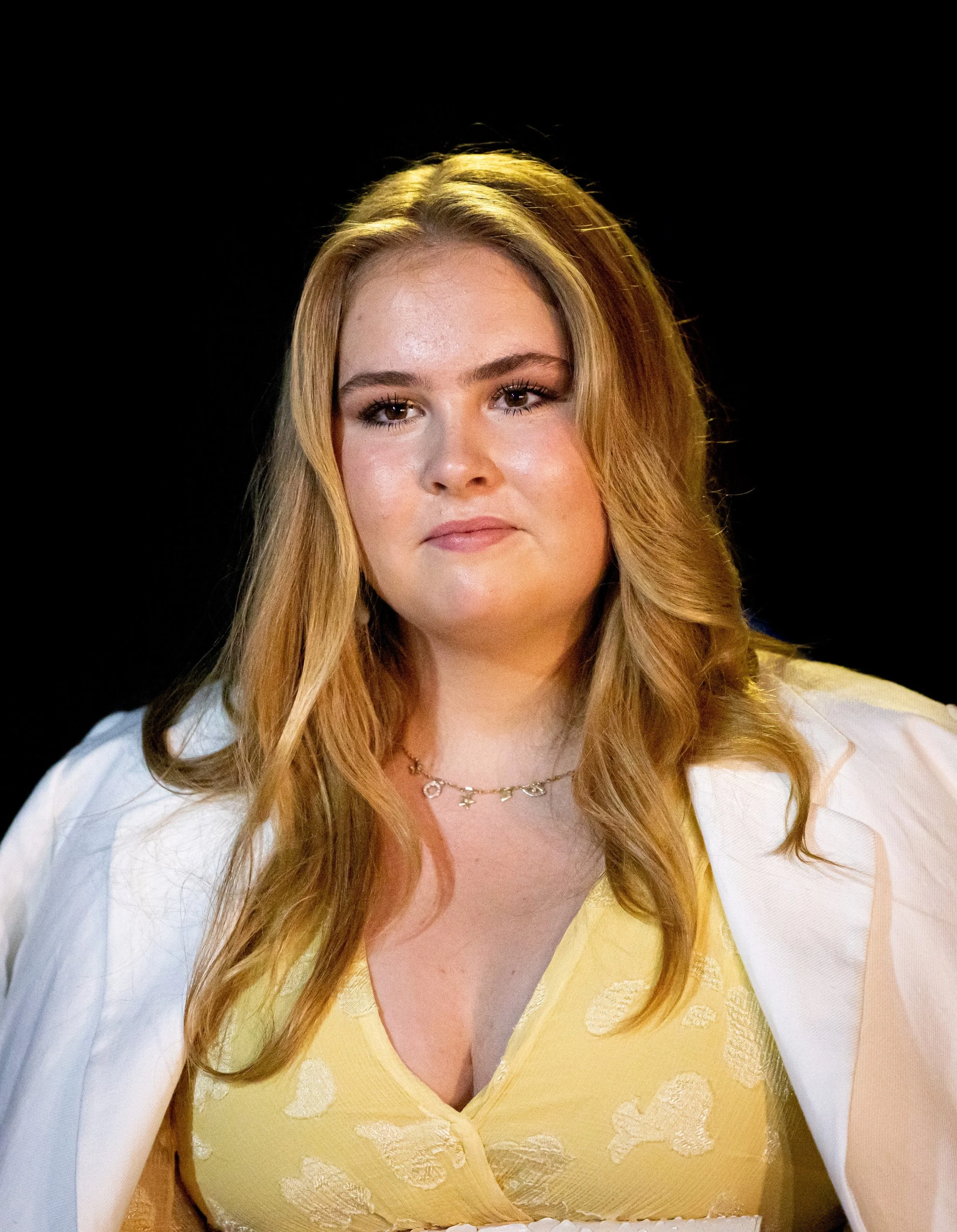 The Princess of Orange Attends Festival in Bonaire — Royal Portraits ...