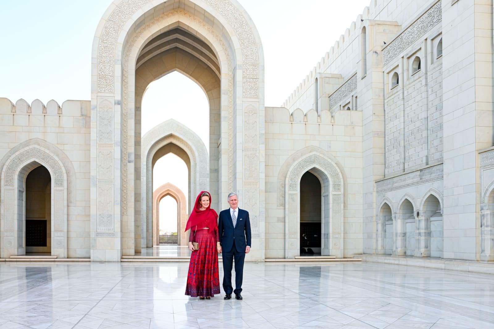 The King and Queen of the Belgians Visit the Sultan Qaboos Grand Mosque ...