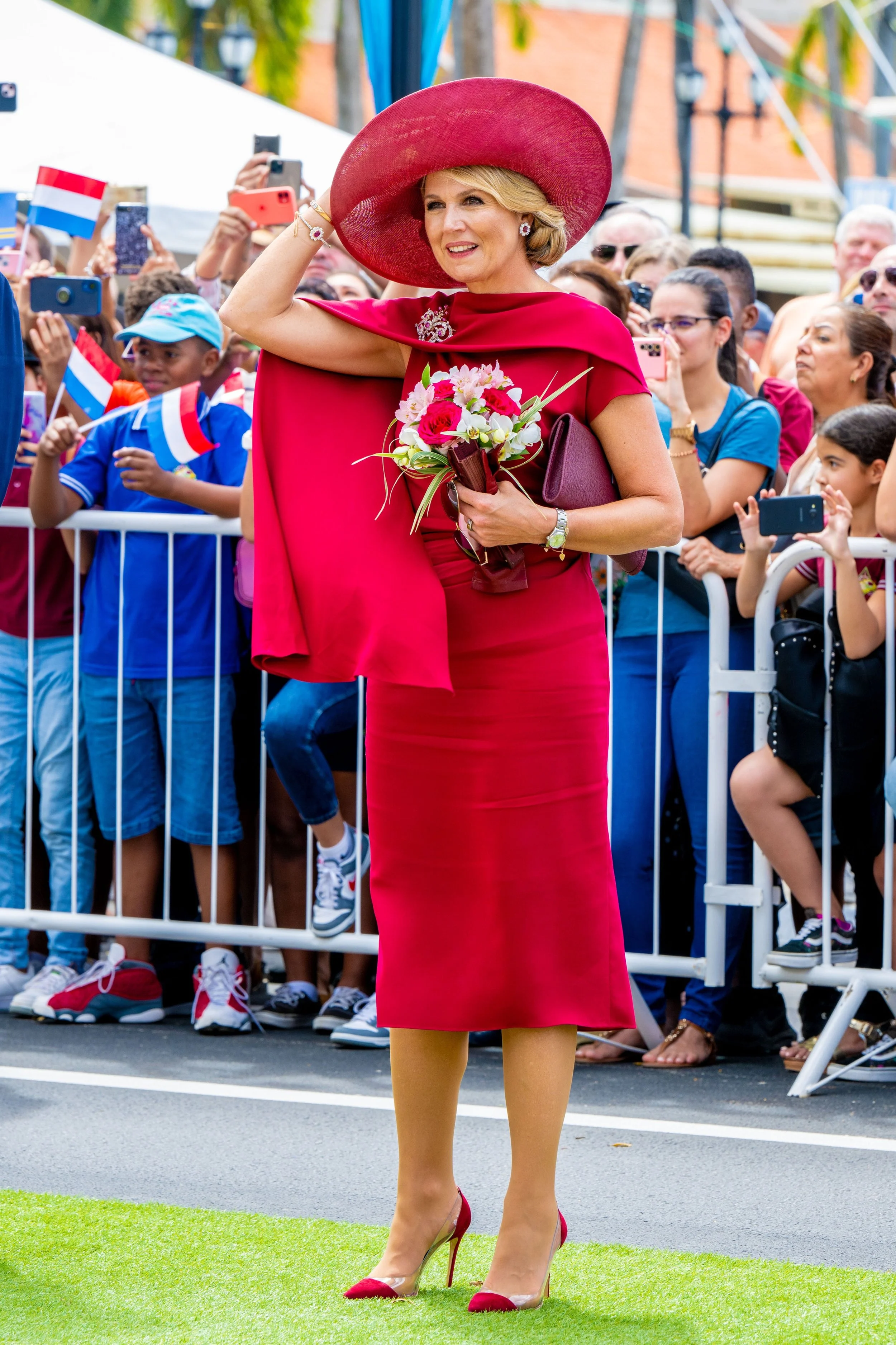 The King and Queen of The Netherlands and The Princess of Orange Arrive ...