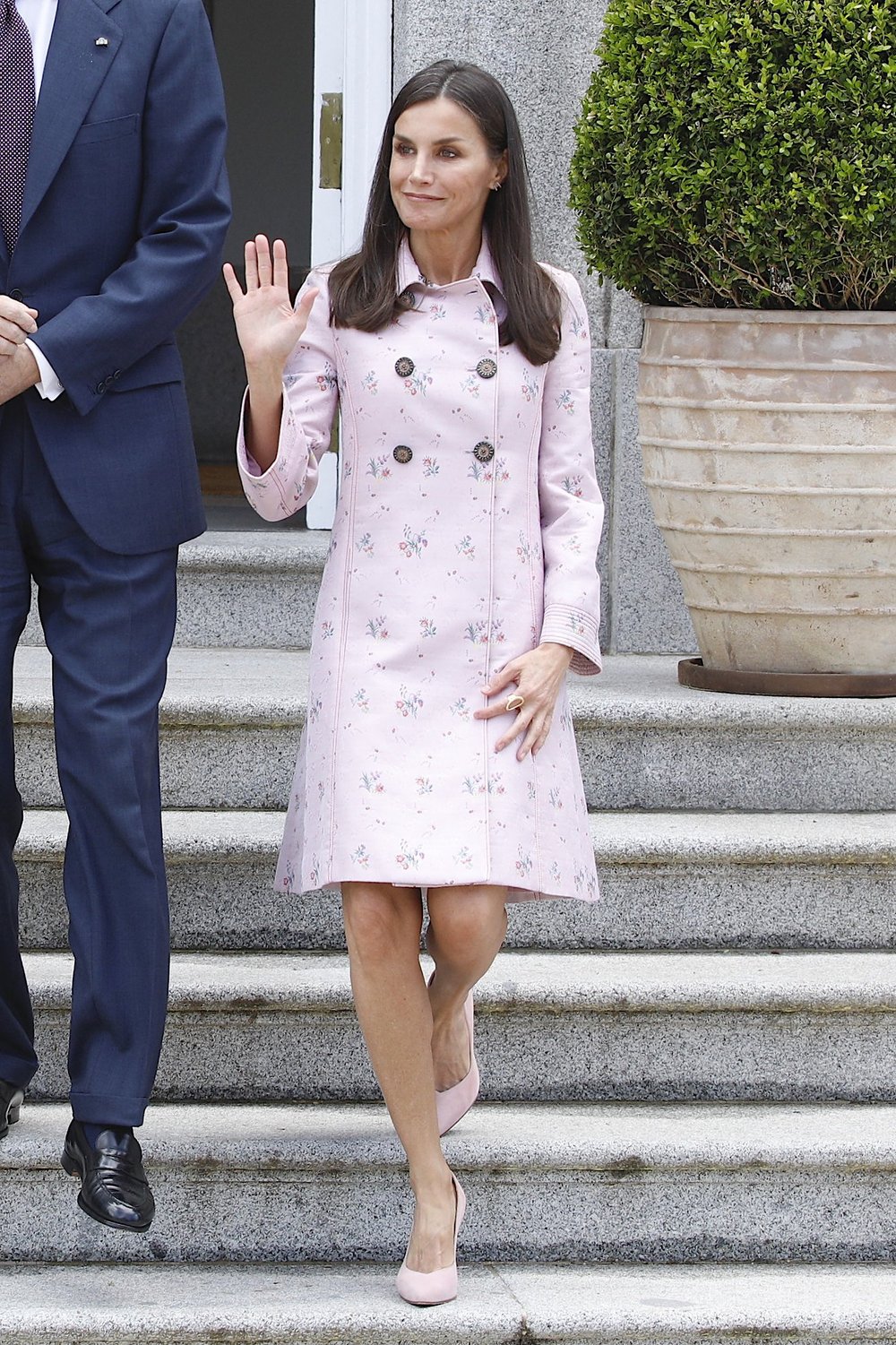 The King and Queen of Spain Host Luncheon for the President and First ...