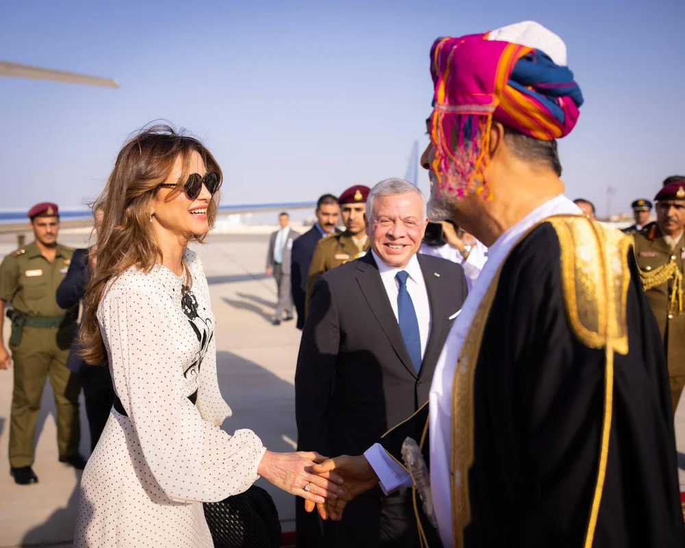 The King and Queen of Jordan Arrive in Oman for Official Visit — Royal ...