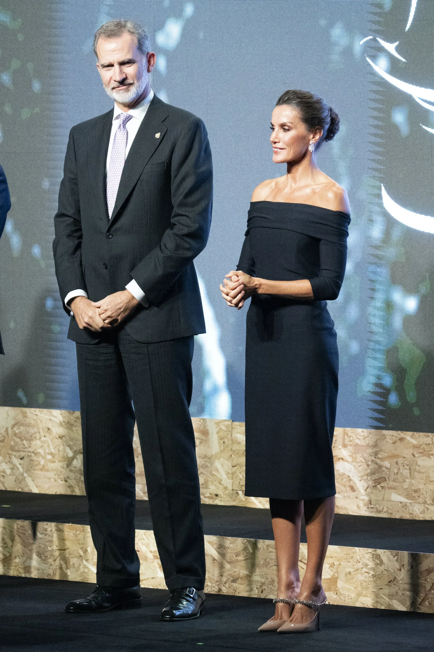 The King and Queen of Spain Attend the Macael Awards 2022 Ceremony ...
