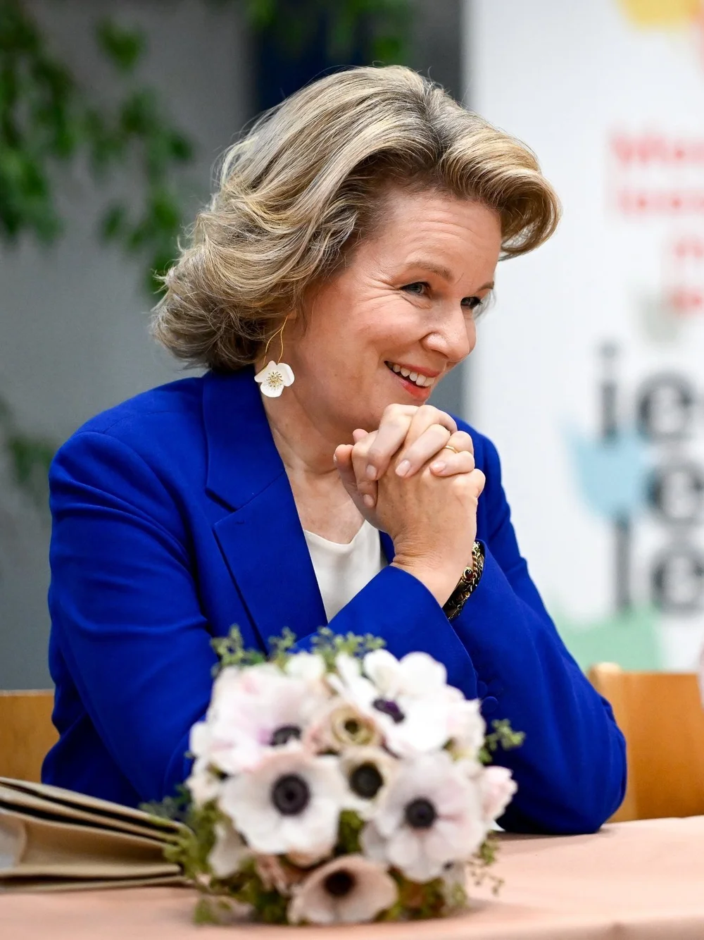 Queen Mathilde Visits Desire Van Monckhoven Elementary School in Gent ...