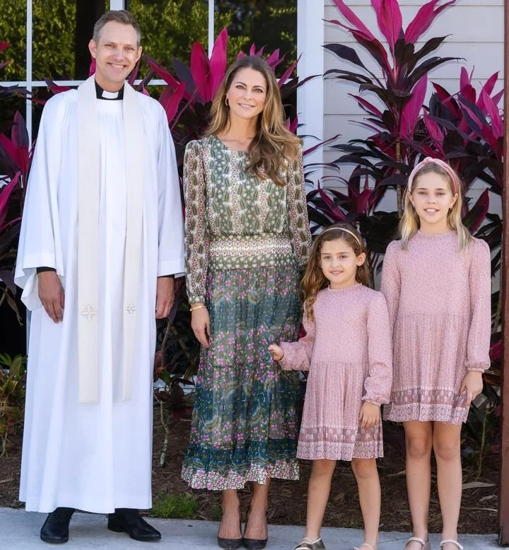 Princess Madeleine Attends First Sunday of Advent Service in Florida ...