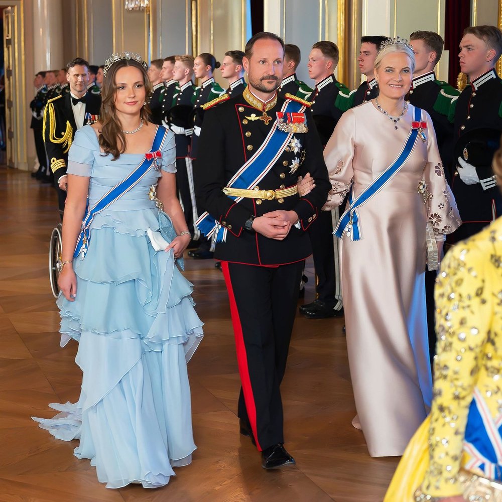 The Crown Prince and Crown Princess of Norway Attend State Banquet in ...