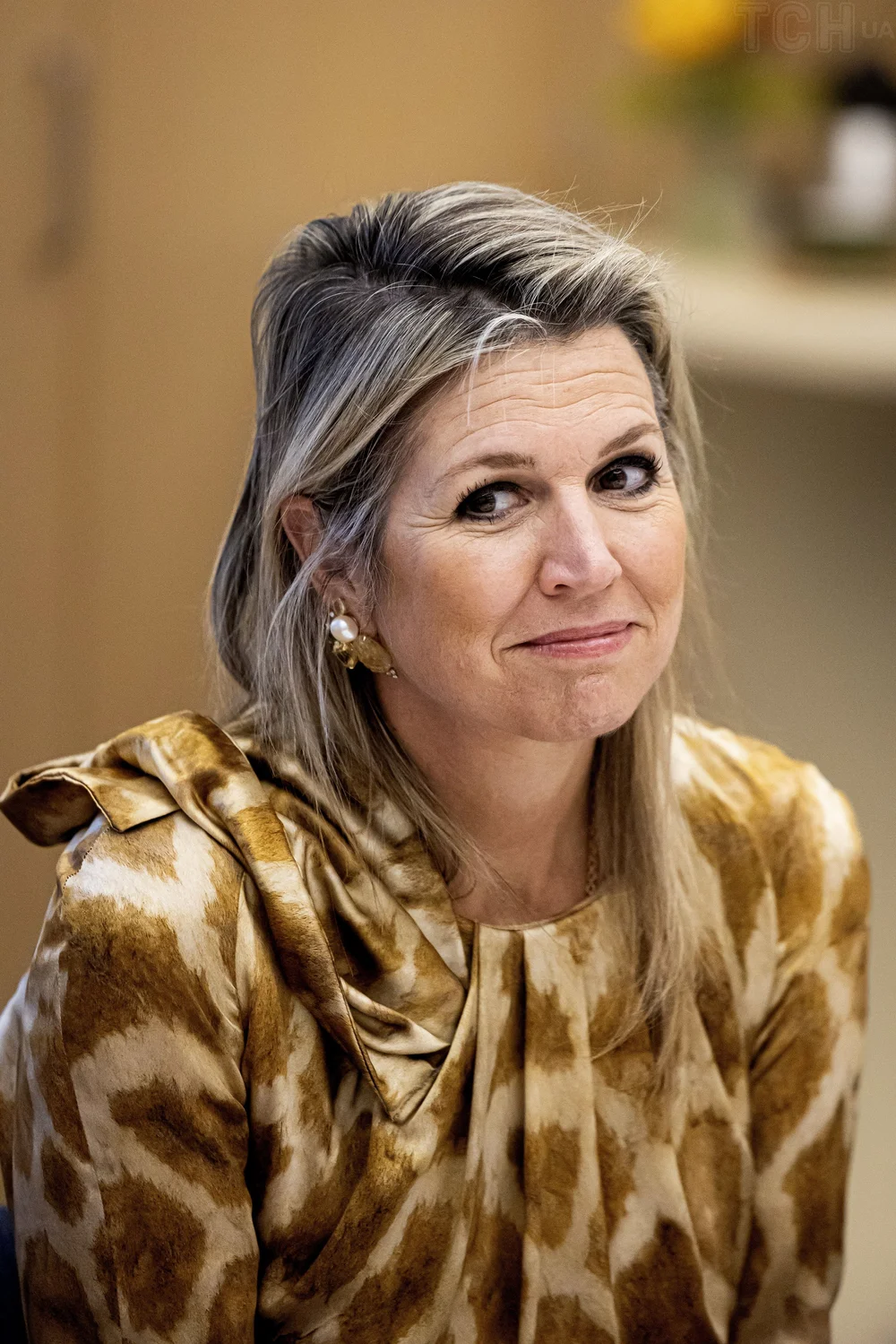 Queen Maxima Visits VieCuri Medical Centre in Venlo — Royal Portraits Gallery