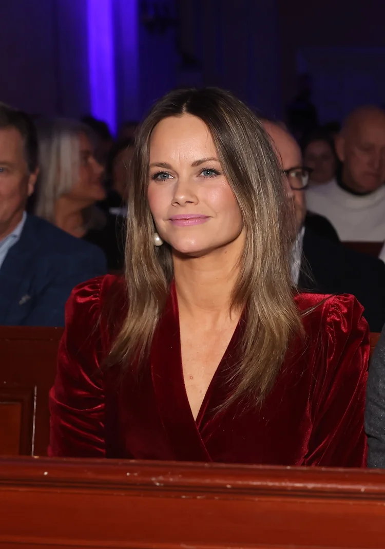Princess Sofia Attends Christmas in Vasastan Concert — Royal Portraits ...