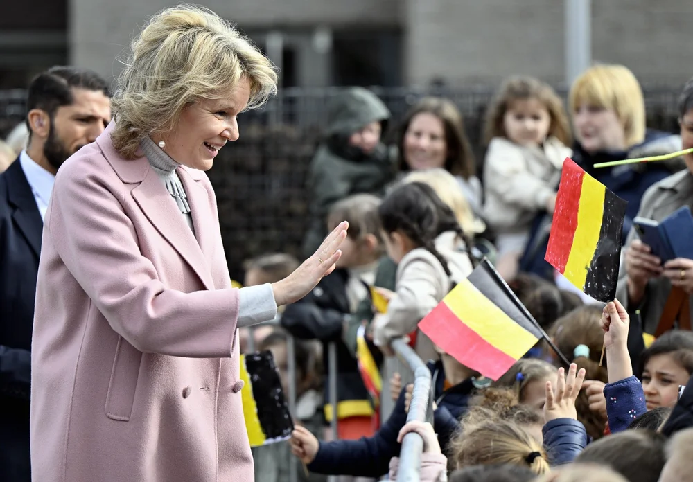 Queen Mathilde Visits the Service for Children and Young People of the ...