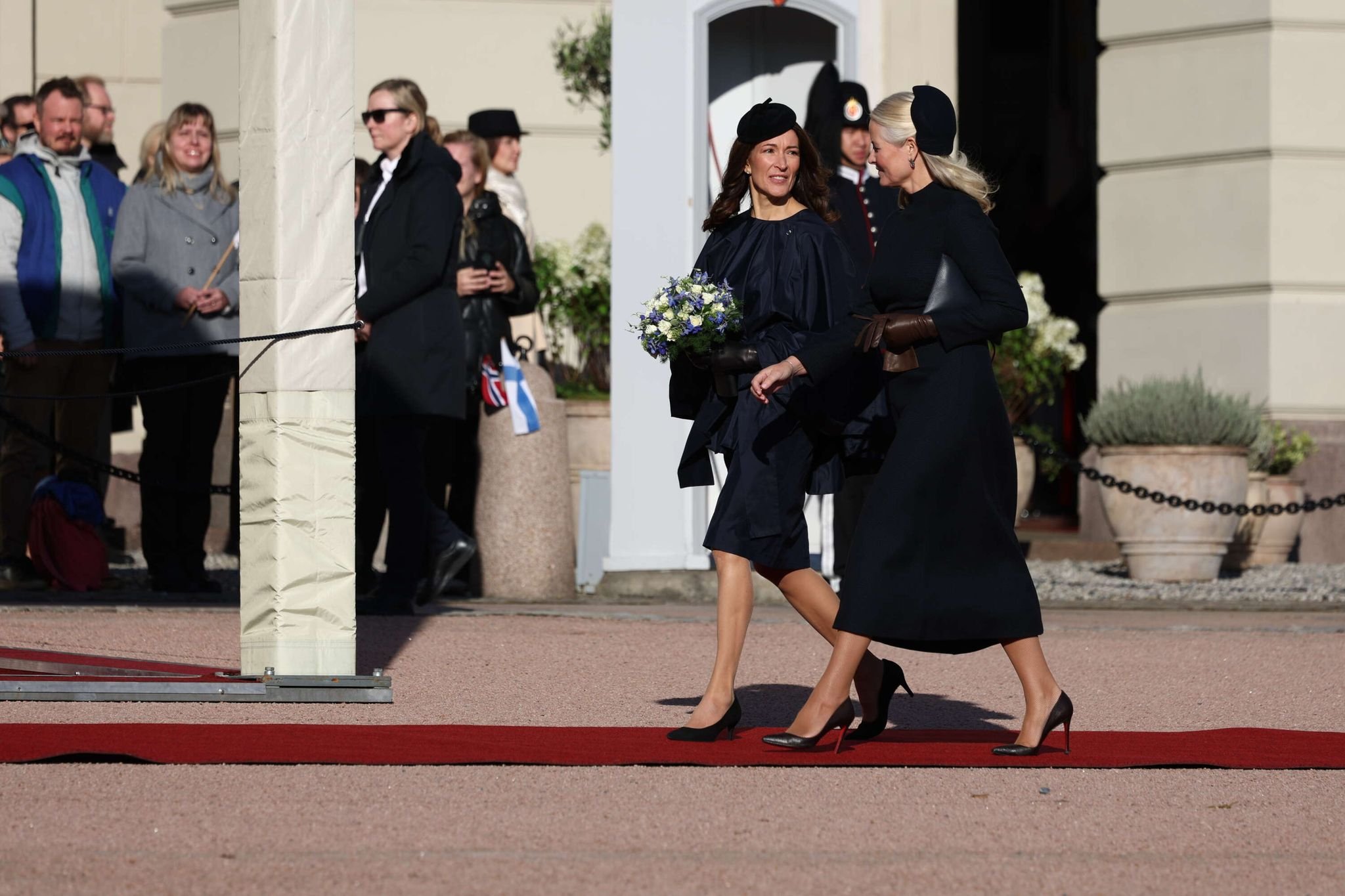 The Crown Prince and Crown Princess of Norway Welcome the President and ...