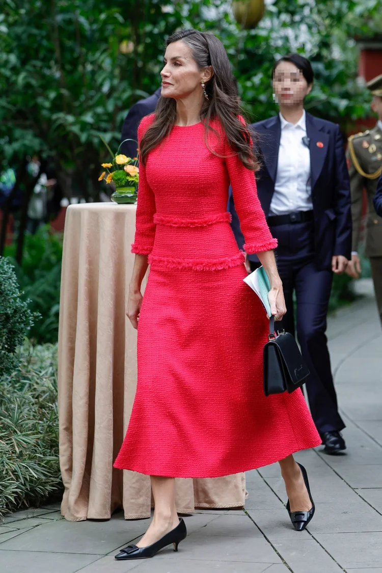 The King and Queen of Spain Visit Chengdu — Royal Portraits Gallery