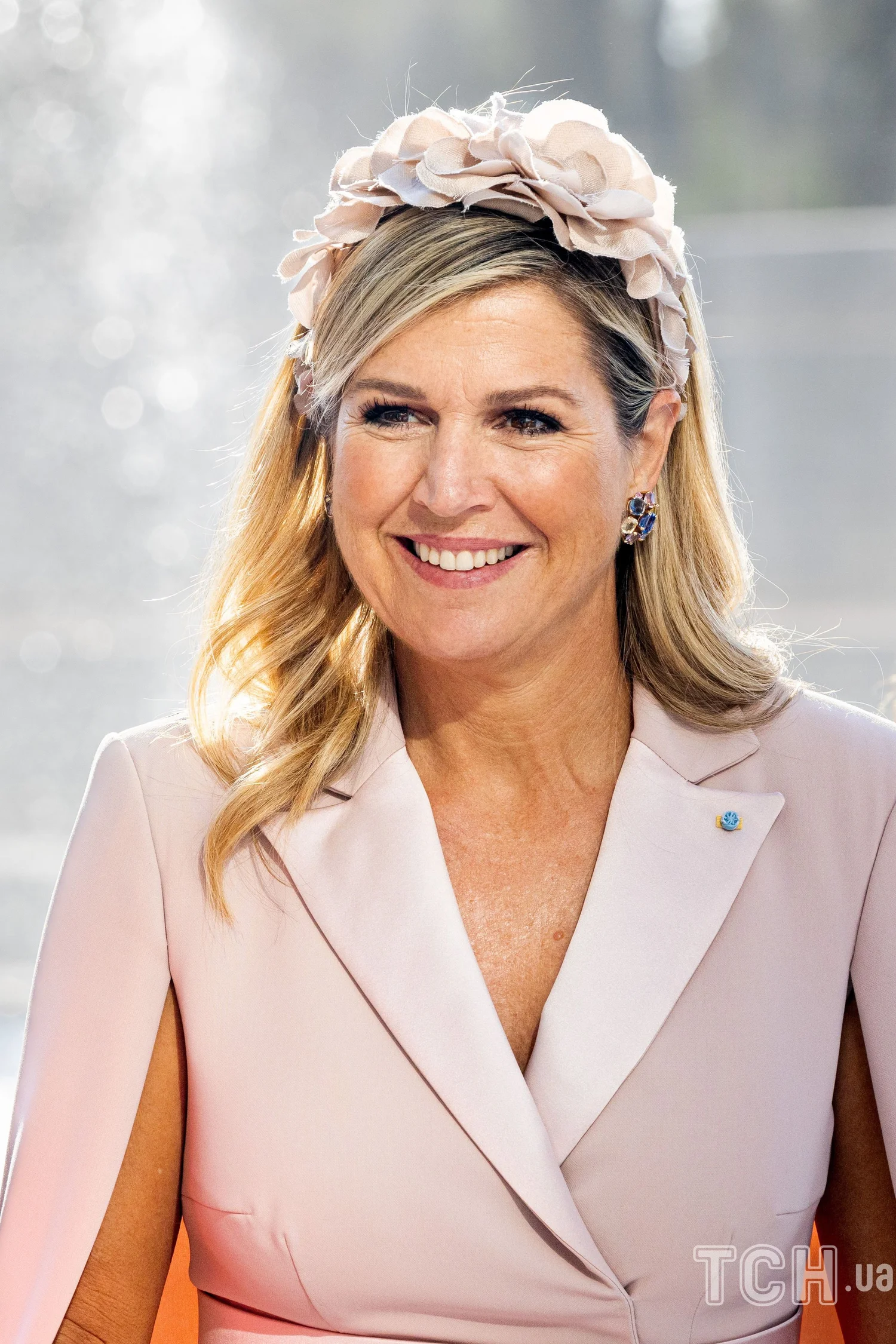 The King and Queen of the Netherlands Visit Stavros Niarchos Foundation ...