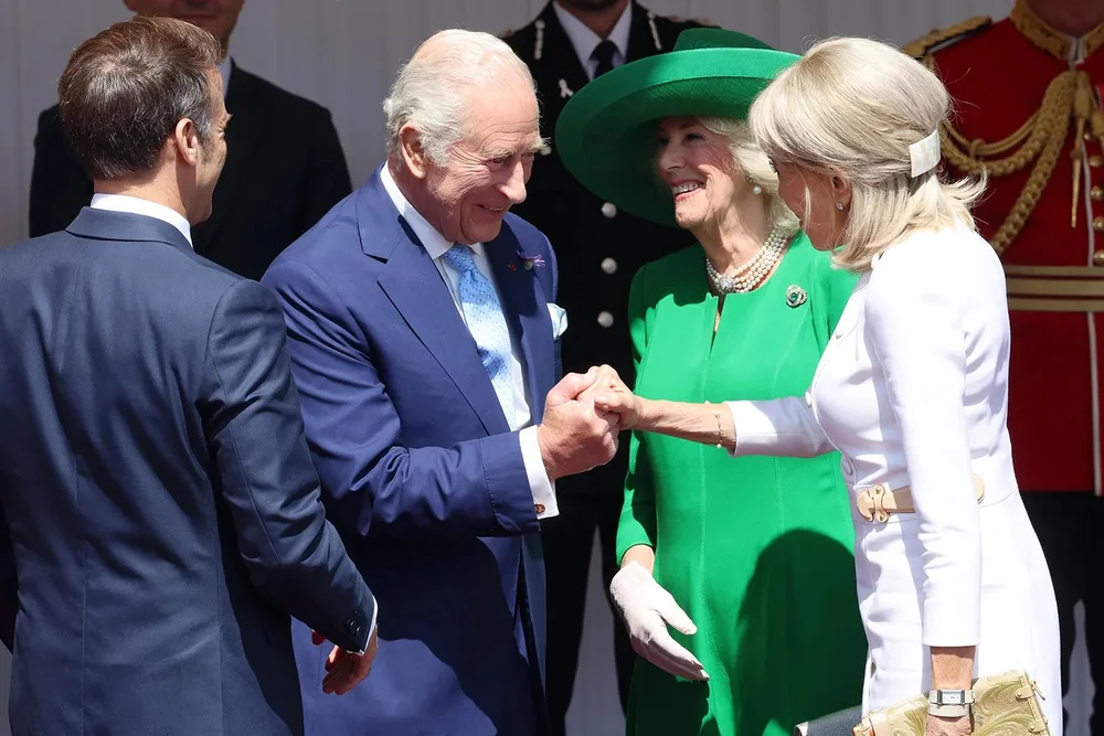 The King and Queen of the United Kingdom Welcome the President and ...