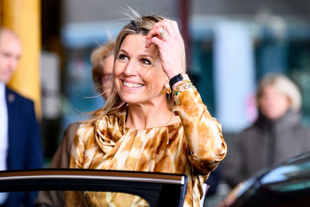 Queen Maxima Visits VieCuri Medical Centre in Venlo — Royal Portraits Gallery