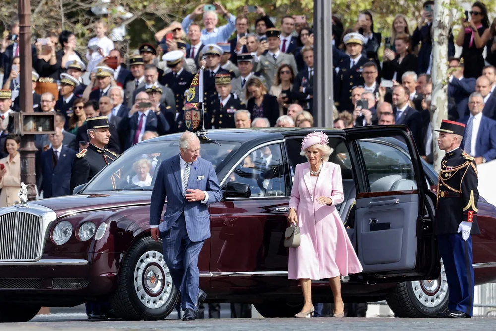 The King and Queen of the United Kingdom Pay State Visit to France ...