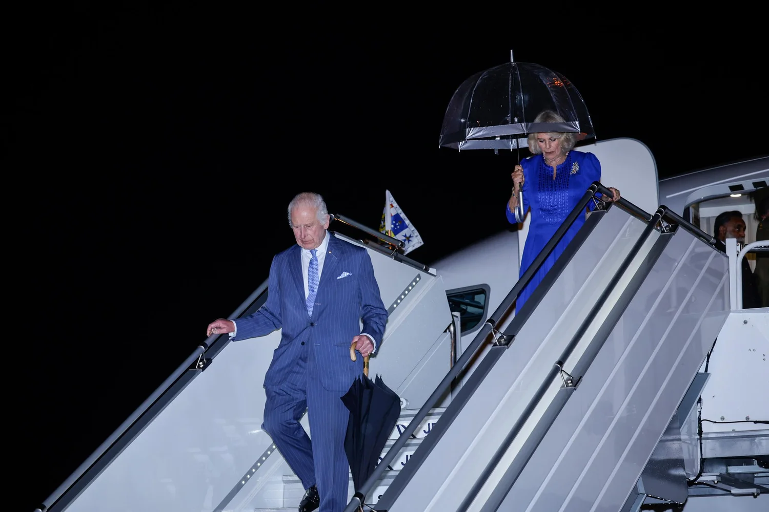 The King and Queen of the United Kingdom Arrive in Sydney — Royal ...