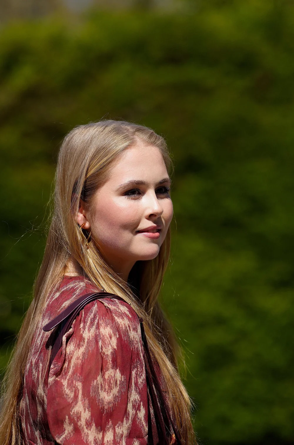 The Princess of Orange Unveils Plaque in Madrid — Royal Portraits Gallery