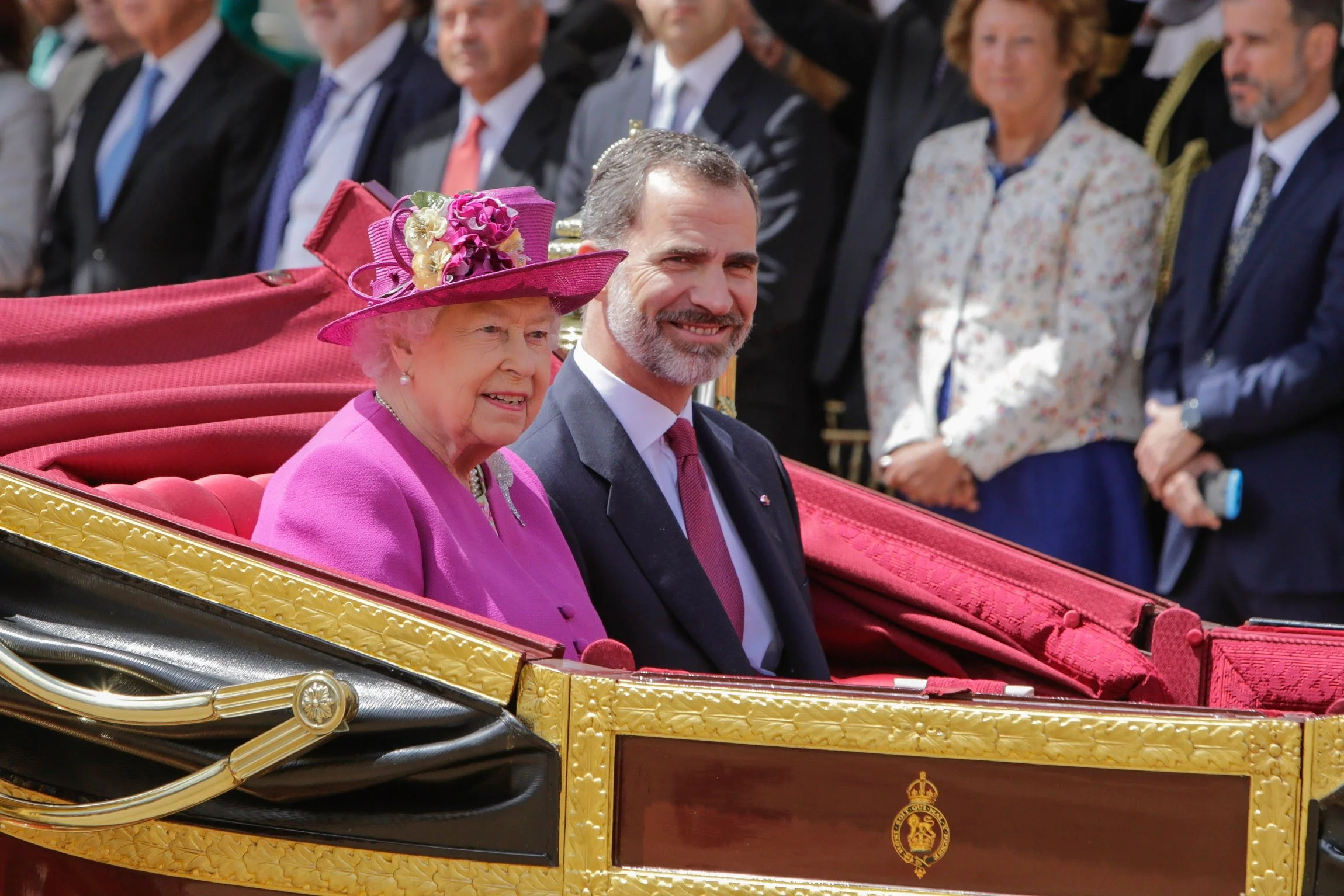 The Queen and Prince Consort of the United Kingdom Welcome the King and ...