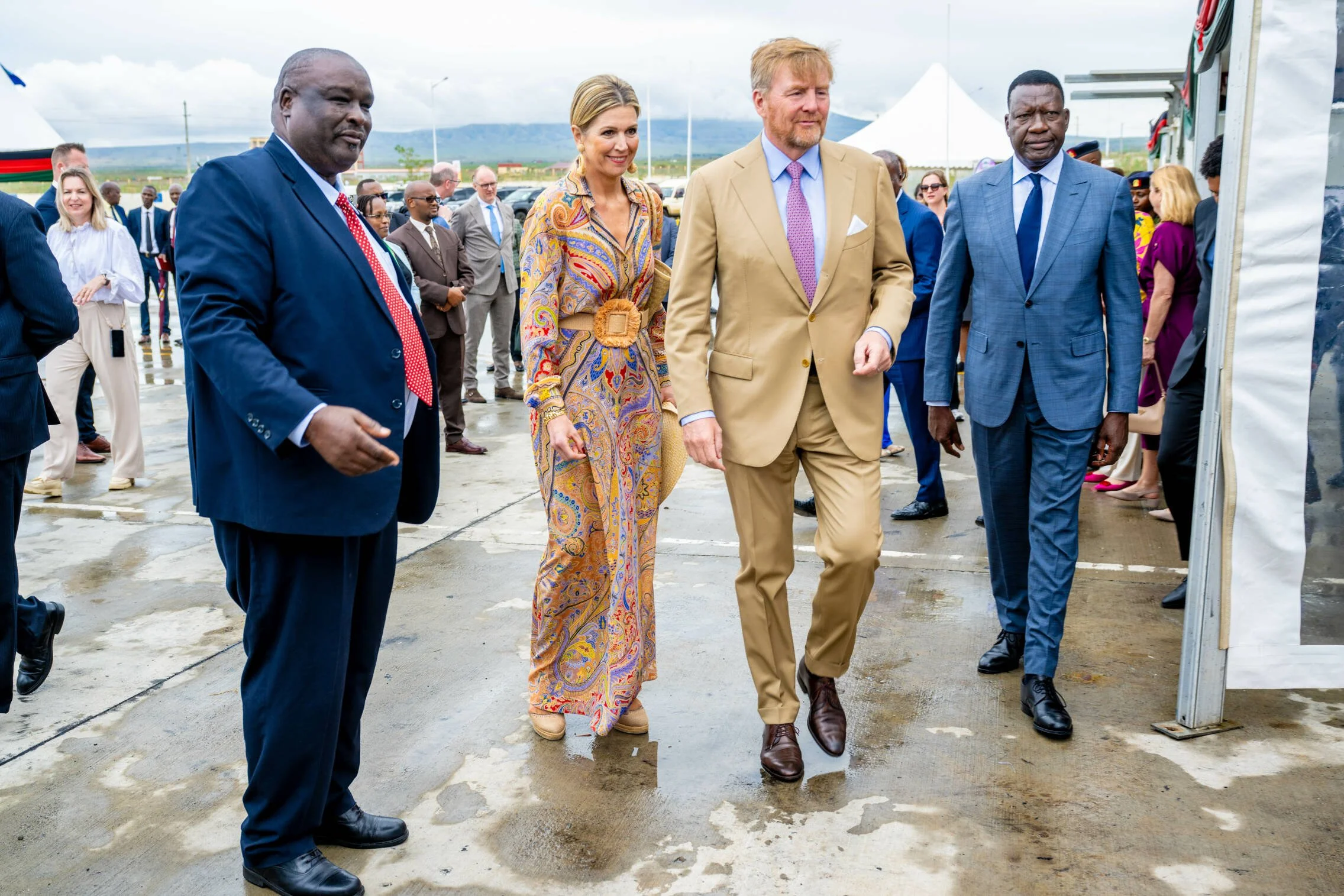 The King and Queen of the Netherlands Tour Naivasha — Royal Portraits ...