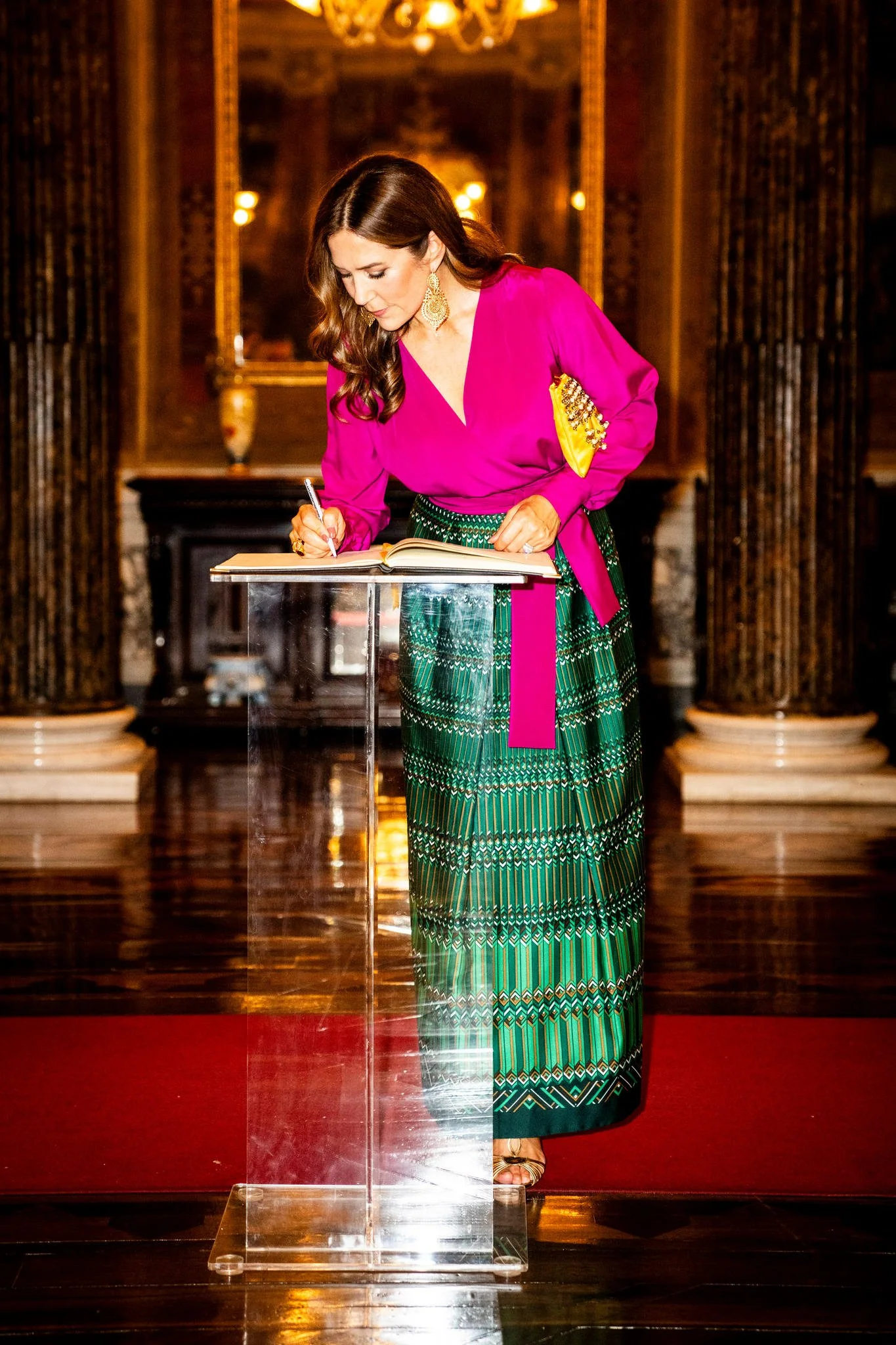 Queen Mary Pays Official Visit to Brazil — Royal Portraits Gallery
