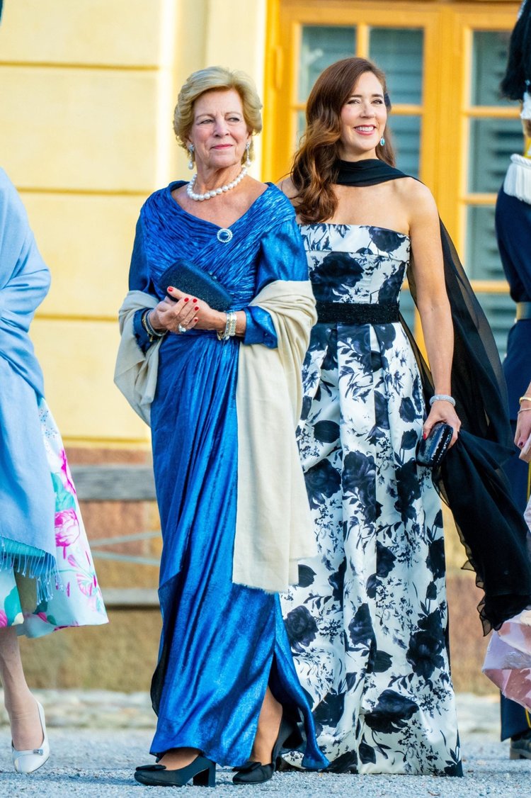 Queen Margrethe II and Queen Anne Marie Attend Royal Swedish Opera's ...