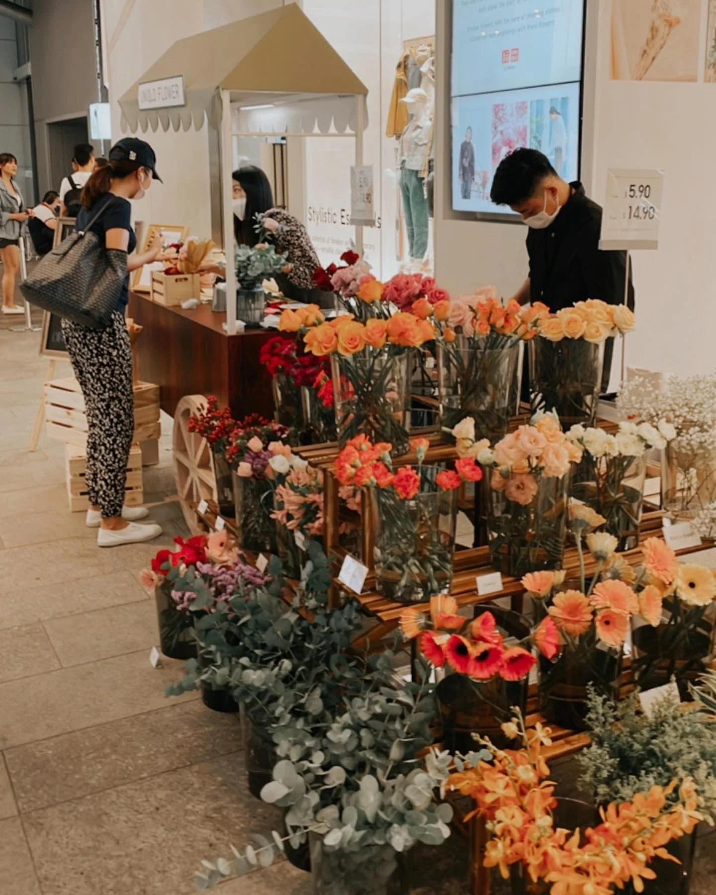Flower Bar for Events — ELLY SERA FLORIST