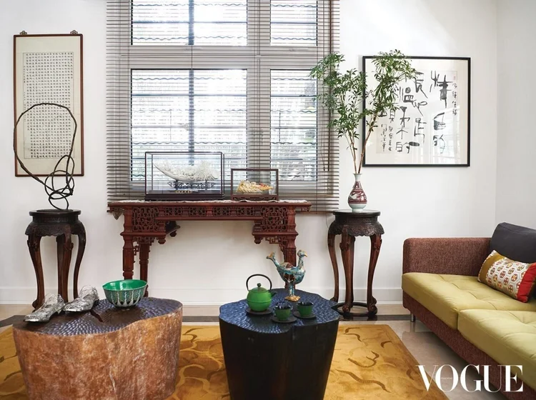 Inside of Laura's Home | Lala Curio Luxury Hand-painted Wallpaper