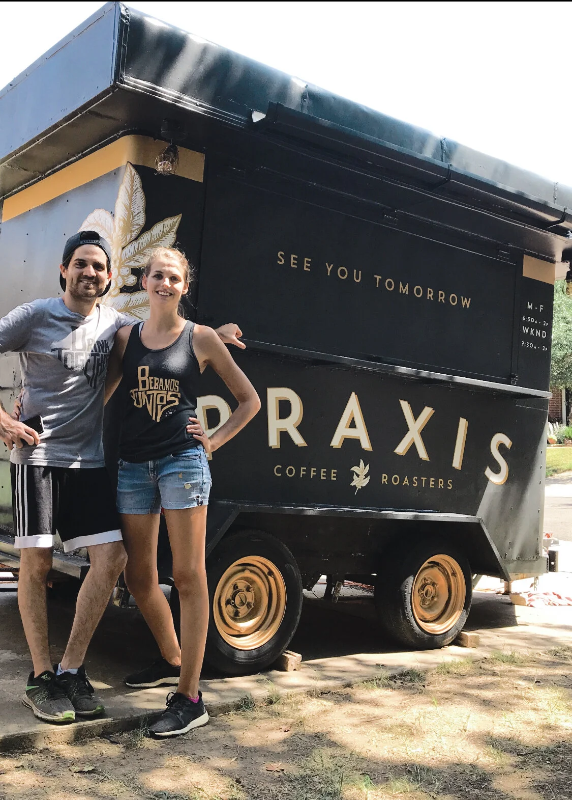 Die-Cut Vinyl Lettering & Graphics — Rocket Banners