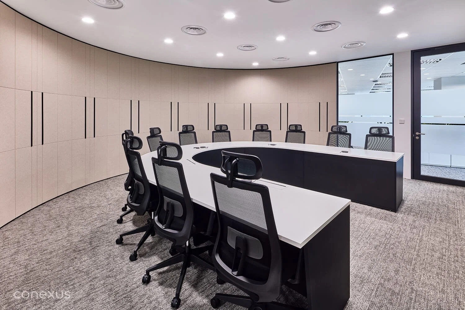 5 Types of Meeting Room Layouts | ⚫⚪ Conexus Studio