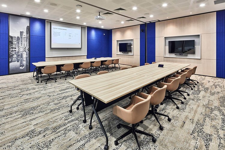 5 Types of Meeting Room Layouts | ⚫⚪ Conexus Studio