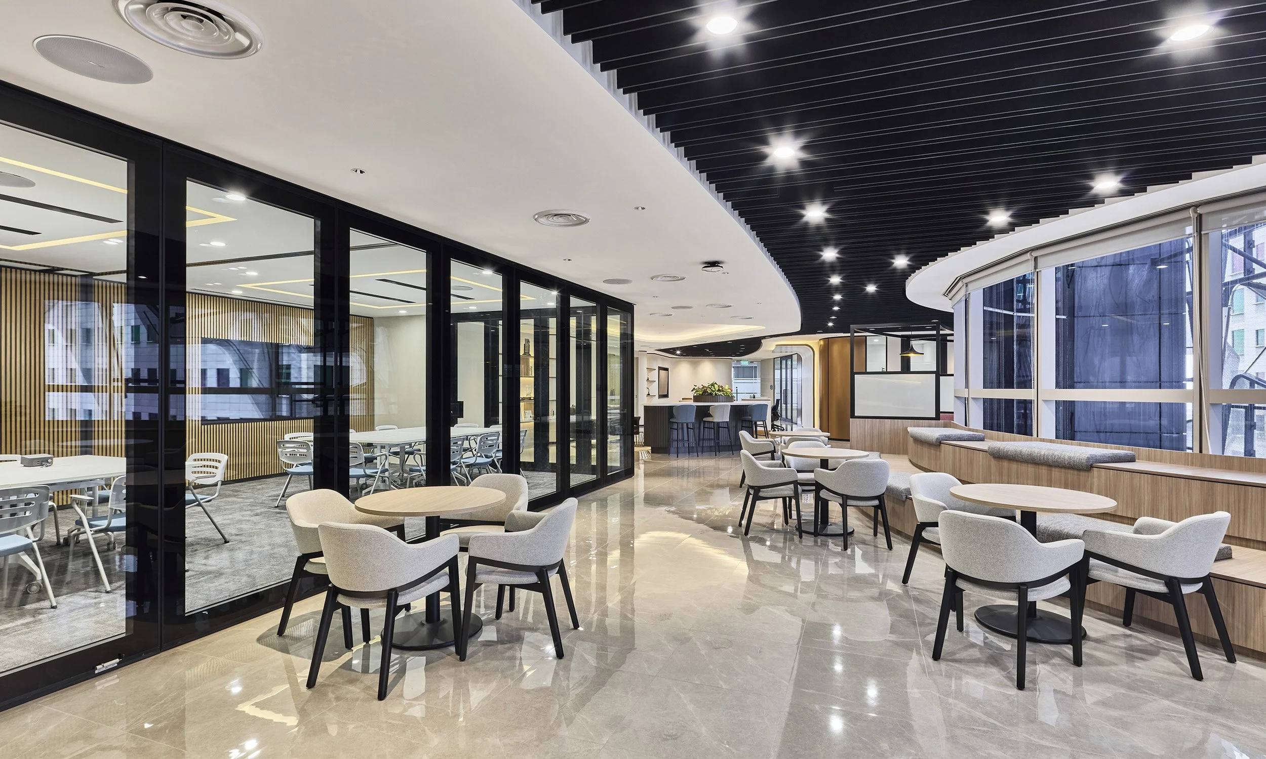 Office Interior Design Trend 2025 | ⚫⚪ Conexus Studio