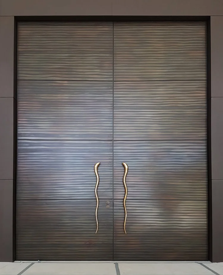 Top Metal Front Door Design Trends for 2024 — Aluminr- Bespoke Luxury ...