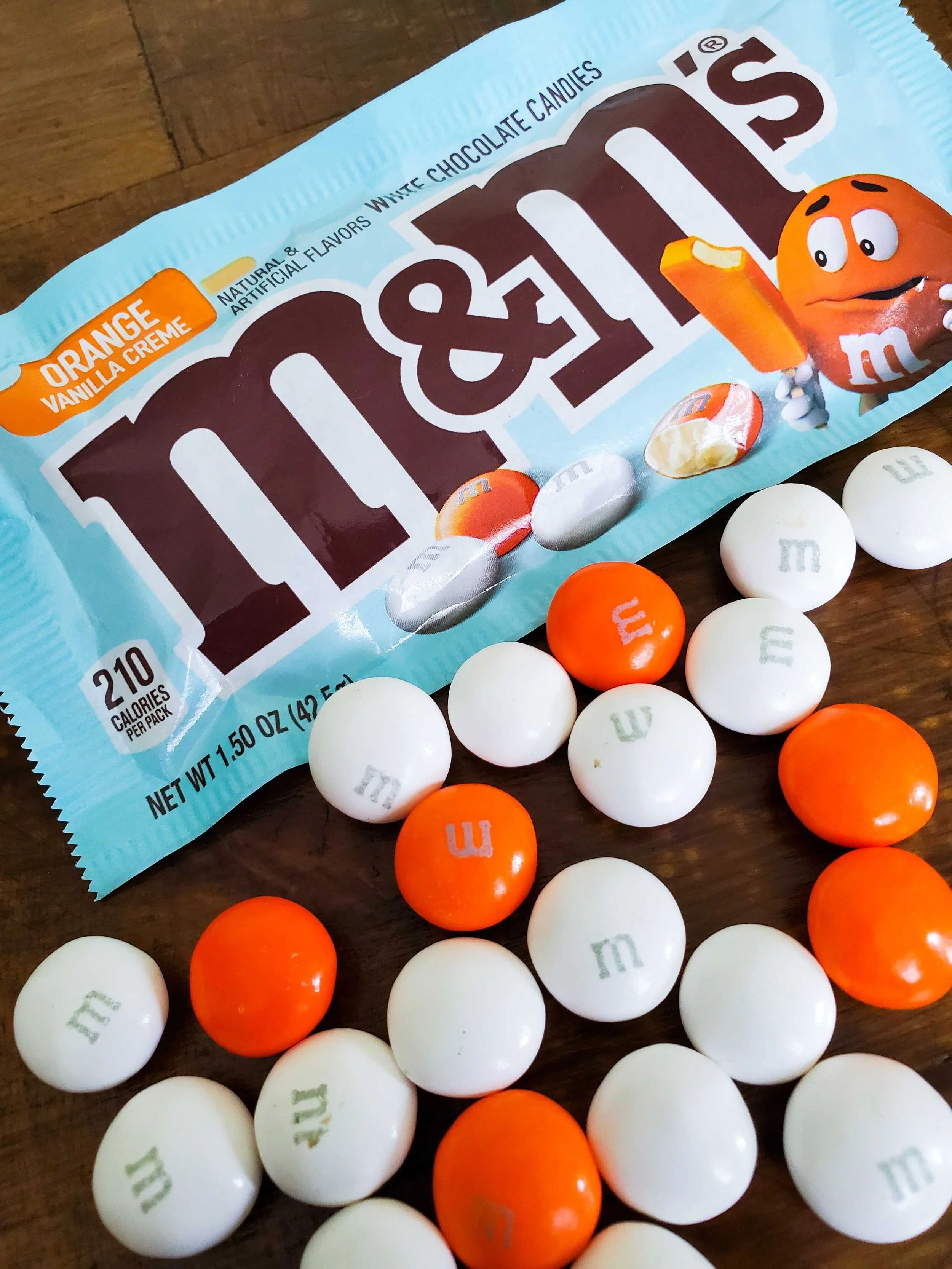 Orange Vanilla Cream M&M's Are A Delicious Summer Treat — DemBoys