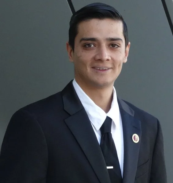 Ricardo Muñiz — Radiate Consulting