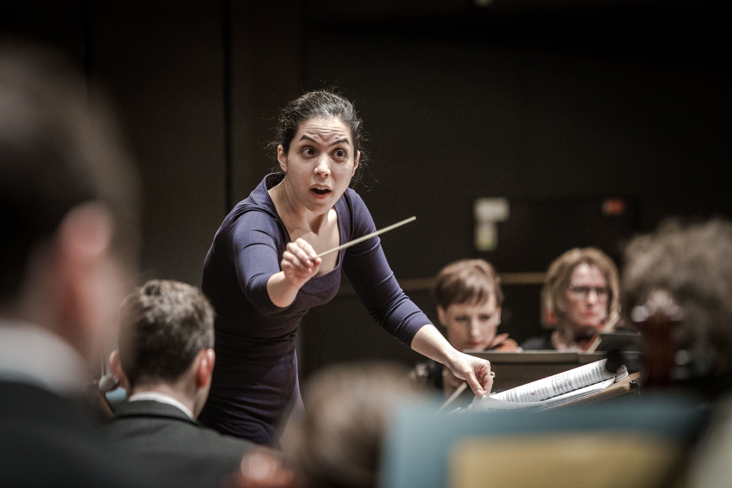 Bar Avni - Conductor