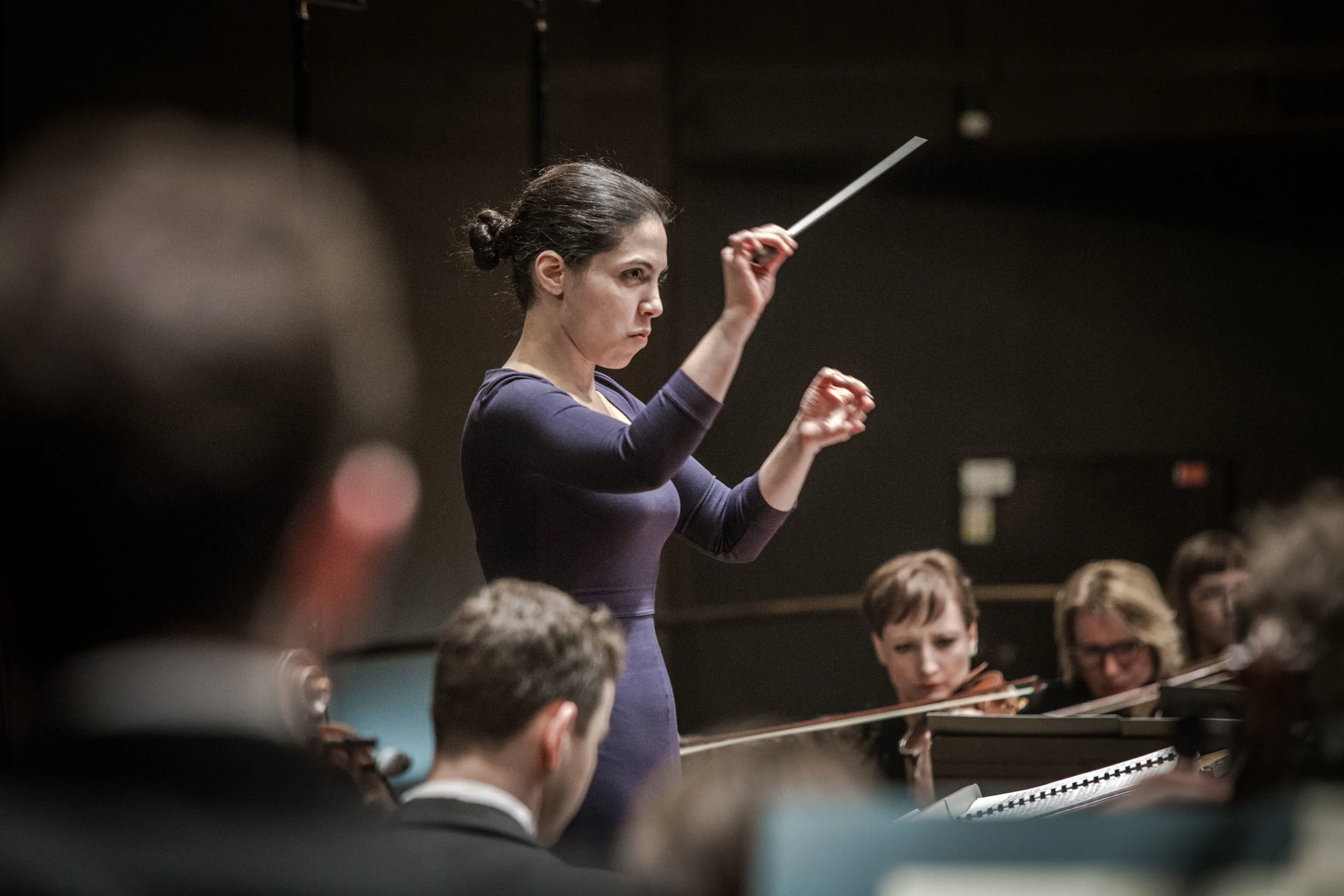 Bar Avni - Conductor