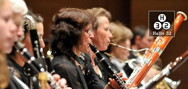 Bar Avni - Conductor