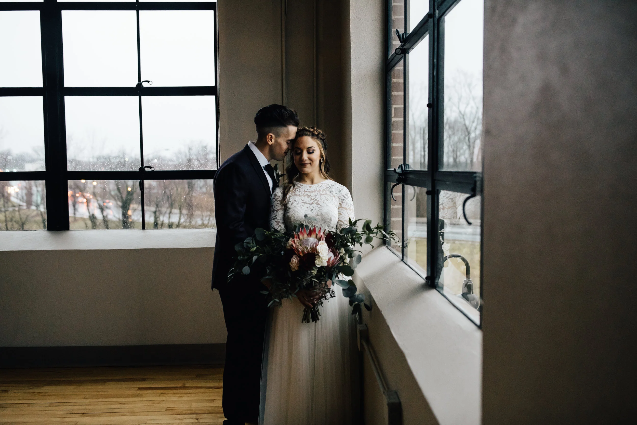 ROBIN | Amanda Sutton Photo — WILDFLOWER BRIDAL