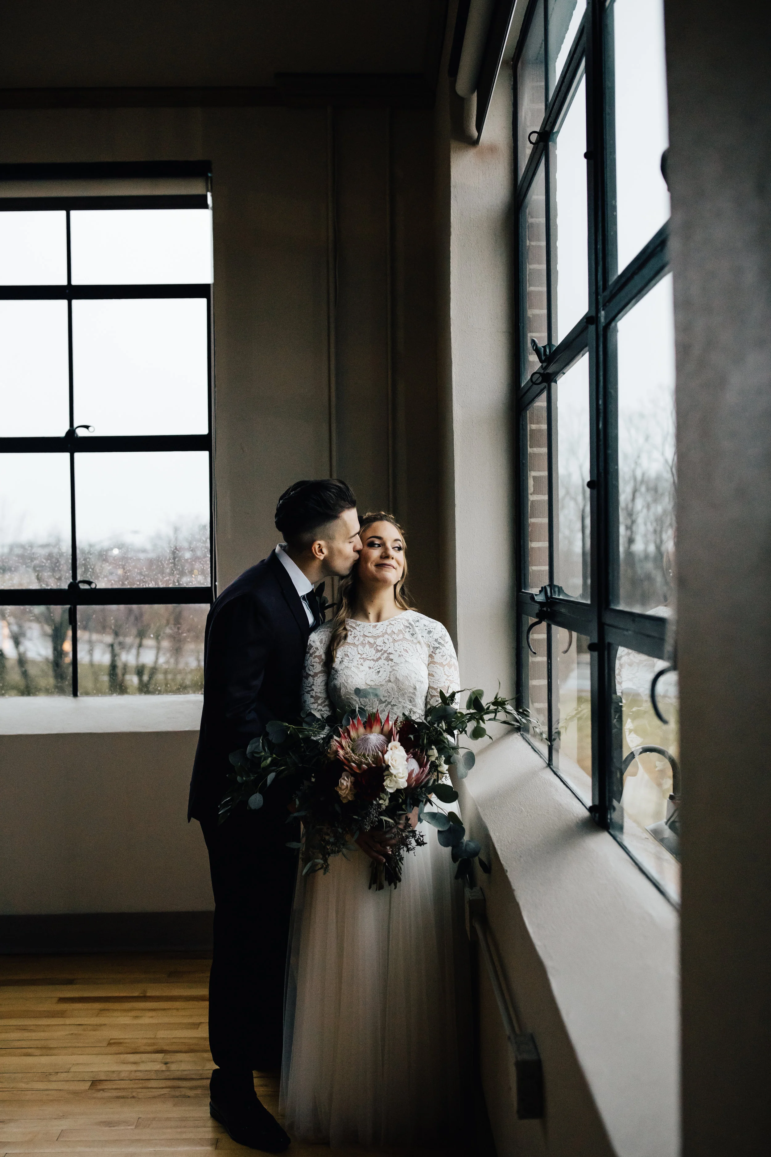 ROBIN | Amanda Sutton Photo — WILDFLOWER BRIDAL