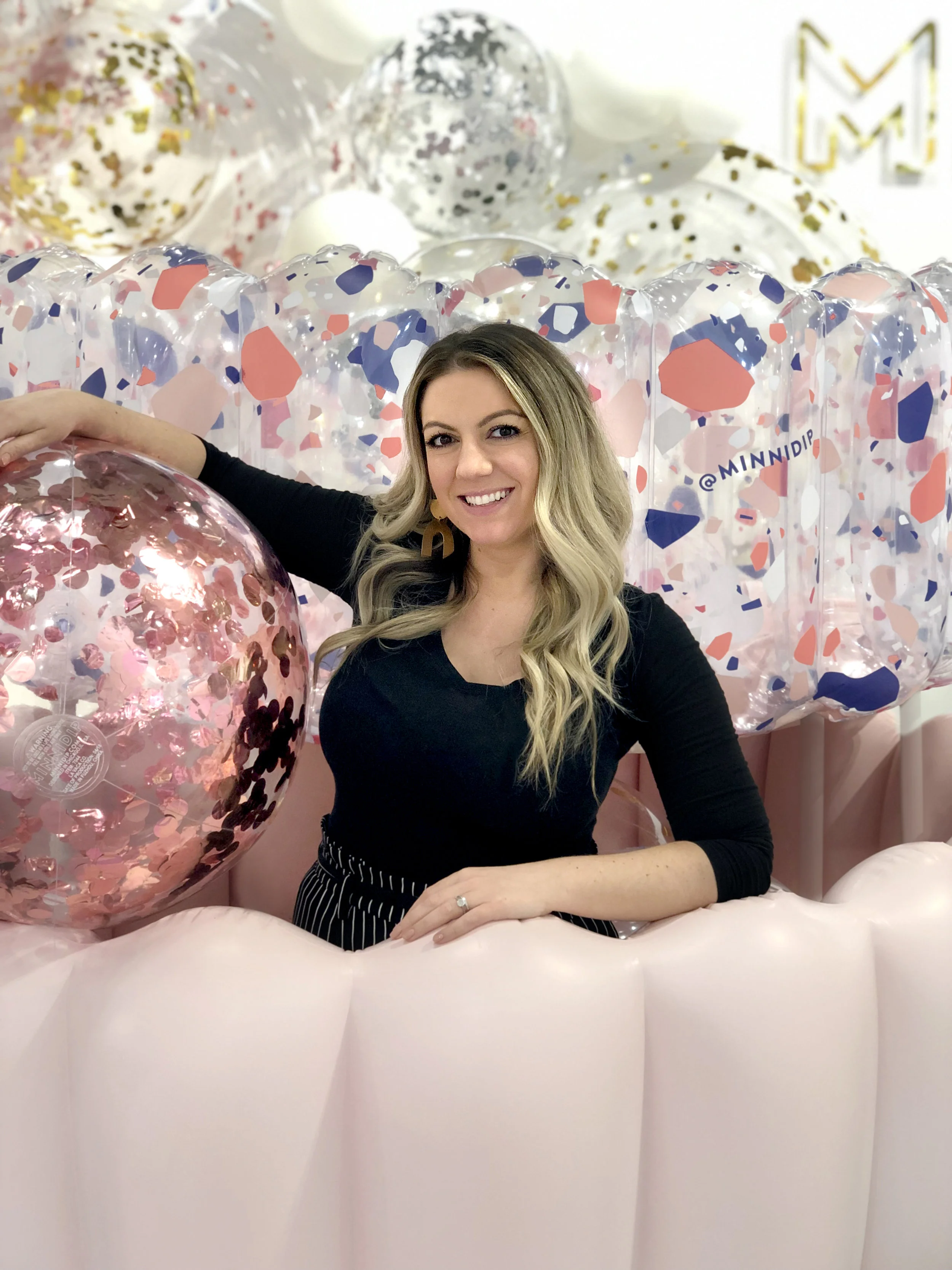 MINNIDIP LUXE INFLATABLE POOLS BY LA VACA