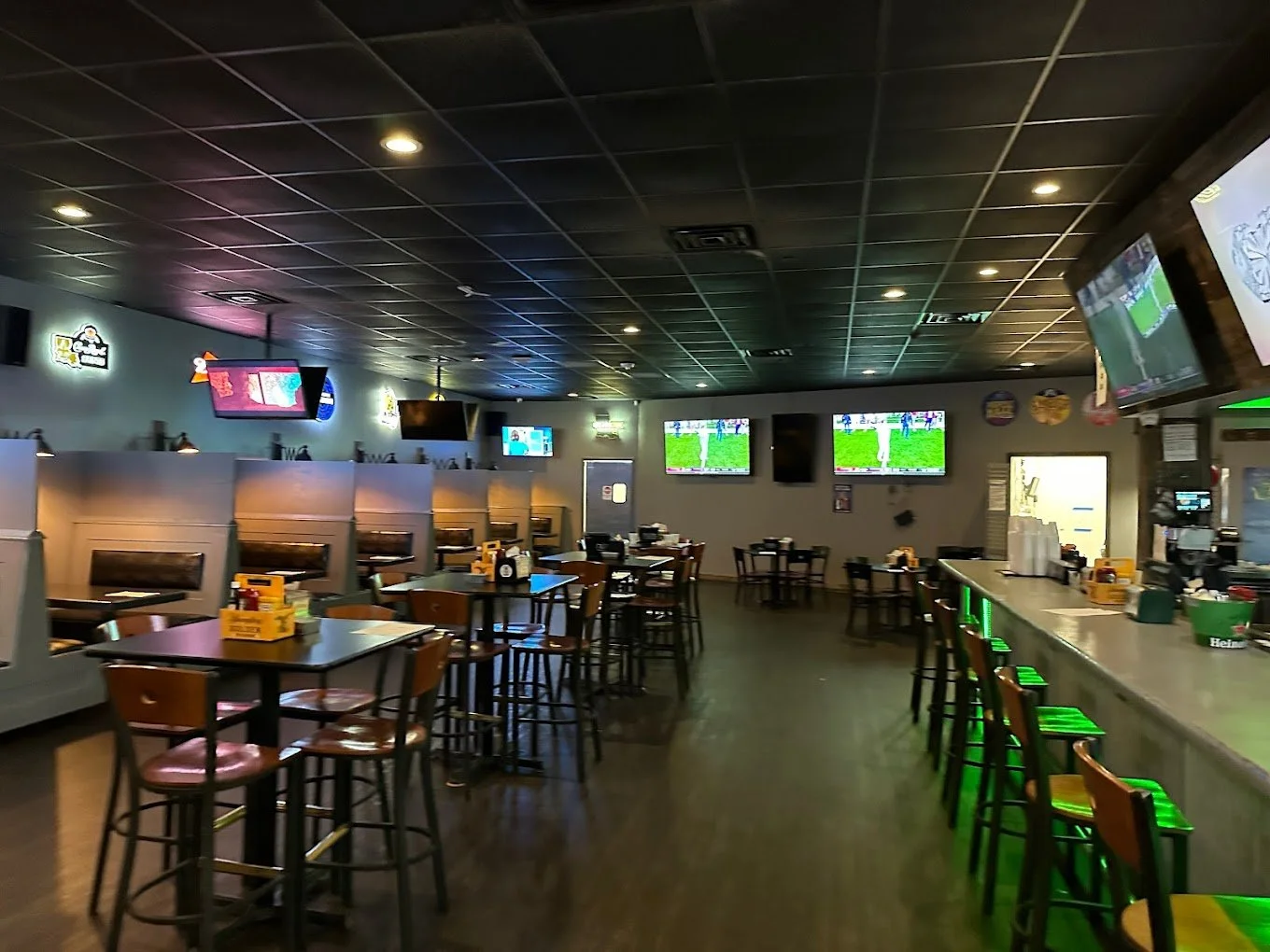 The Swamp Room Bar and Grill