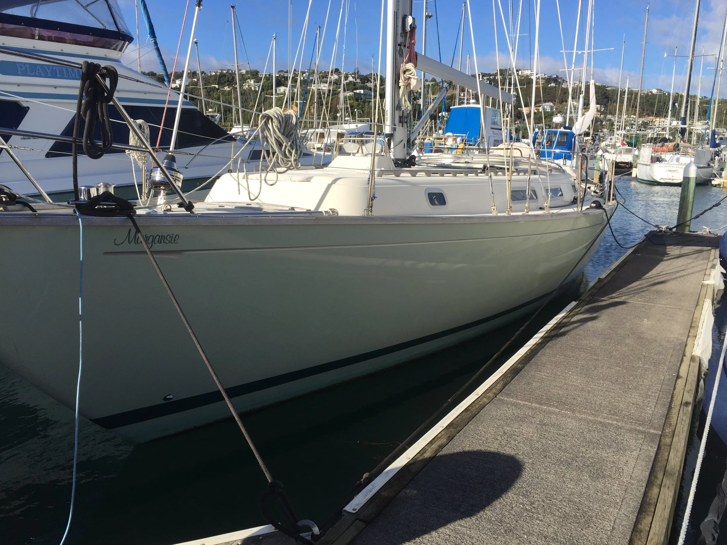 Guide to Mooring Lines — Mana Marina