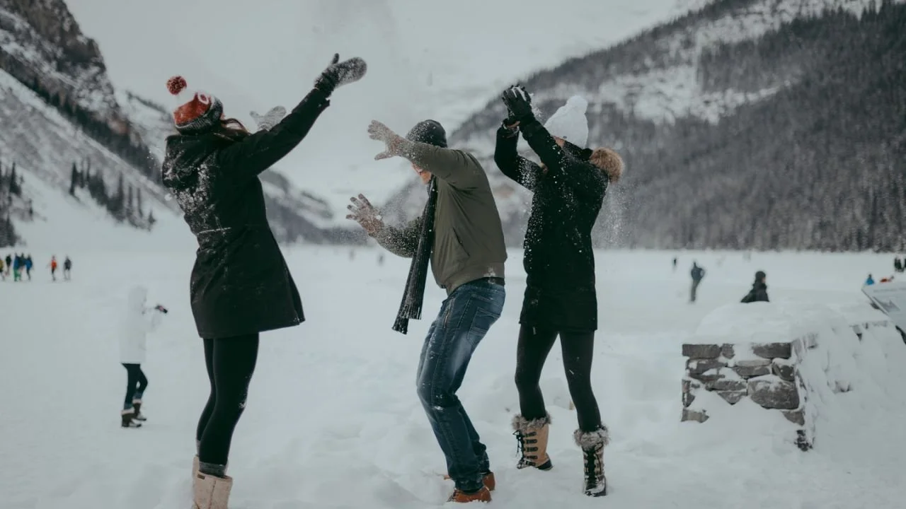 Complete Lake Louise Winter Travel Tips + Top 9 Snow Experiences ...