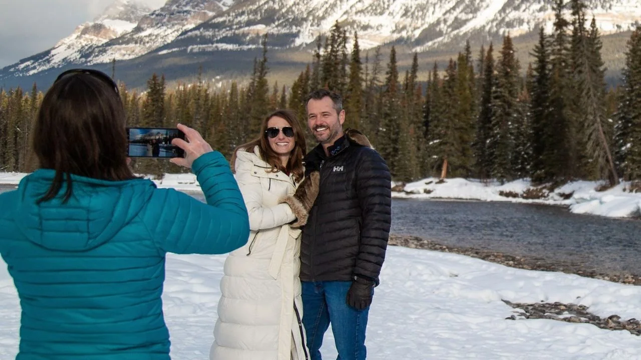 Complete Lake Louise Winter Travel Tips + Top 9 Snow Experiences ...