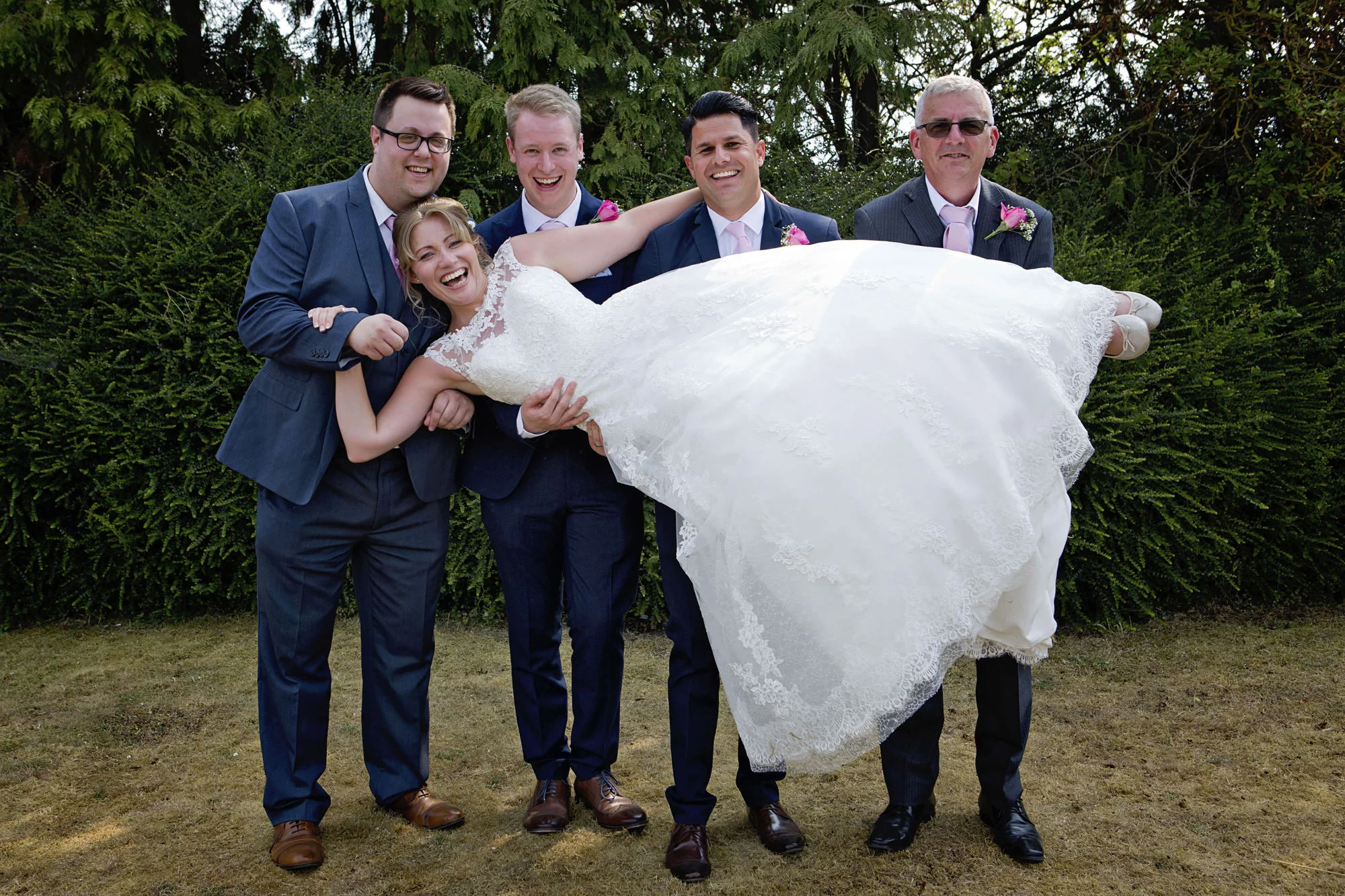 Wedding photos Sibson Inn - Wedding and family photographers ...