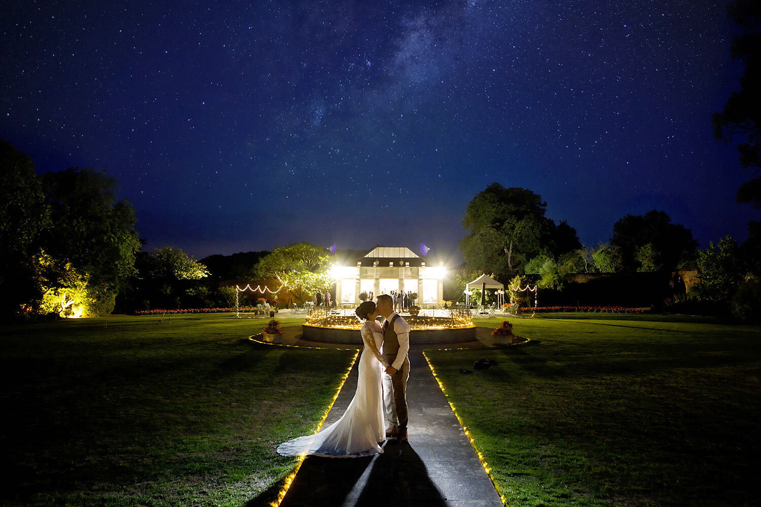 Wedding photos at Irnham Hall - Shaun and Tamsyn - Wedding and family ...