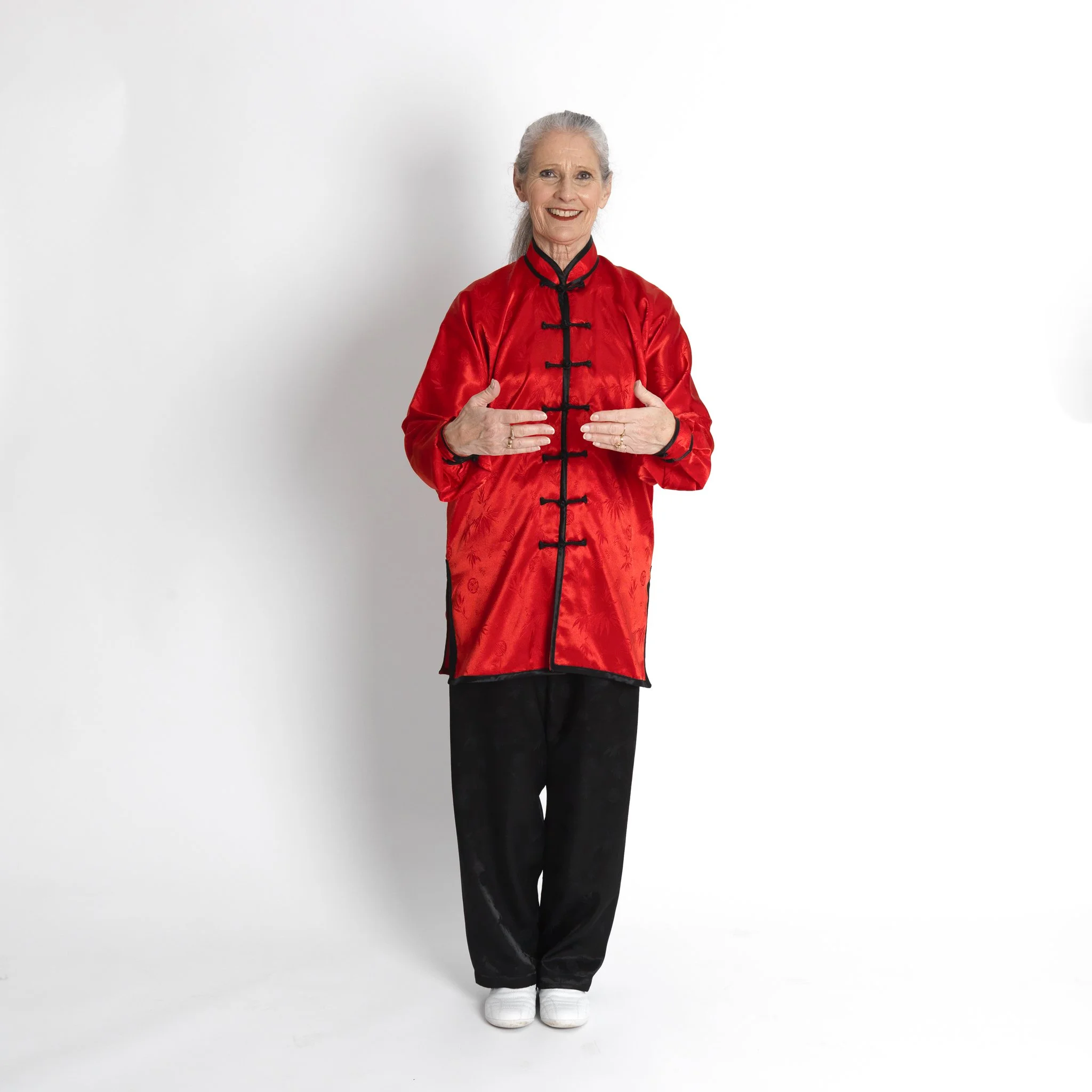 Daoyin Yangsheng Gong Shi Er Fa — Rising Moon Tai Chi