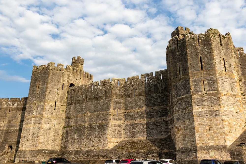 Caernarfon Castle: one of the best preserved medieval castles in ...