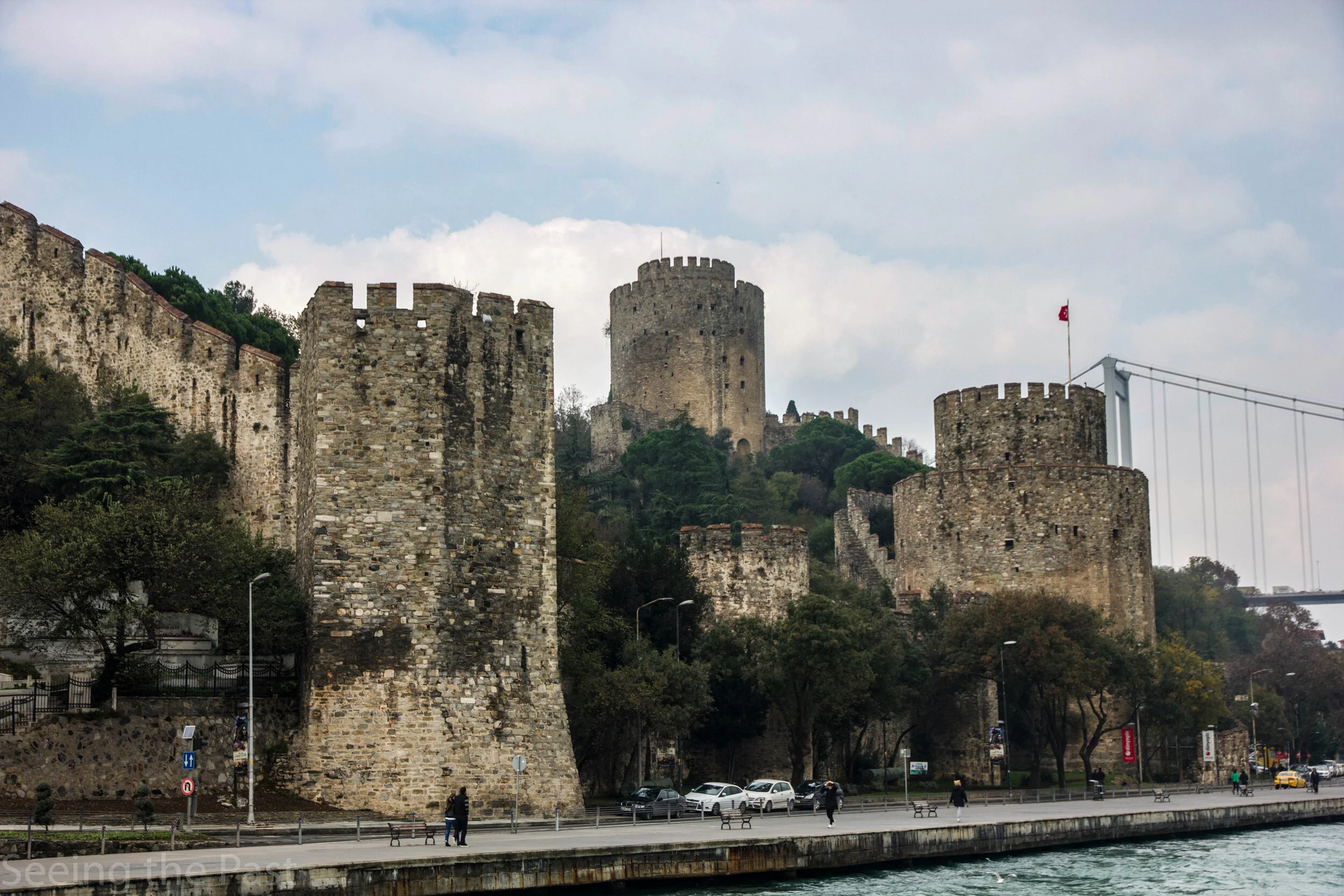 Caernarfon Castle: one of the best preserved medieval castles in ...